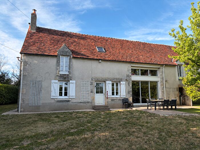 Maison 8 pièces à Montipouret, à vendre