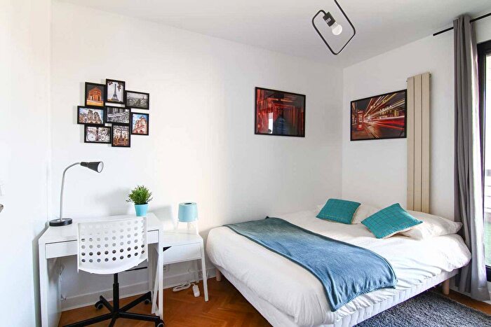 Appartement 1 pièce à louer à Rueil sur Seine-Plaine-Gare, Rueil-Malmaison