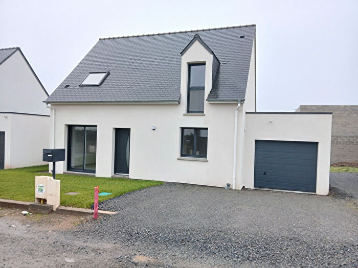 Maison à louer - Mellac - 5 pièces - 4 chambres