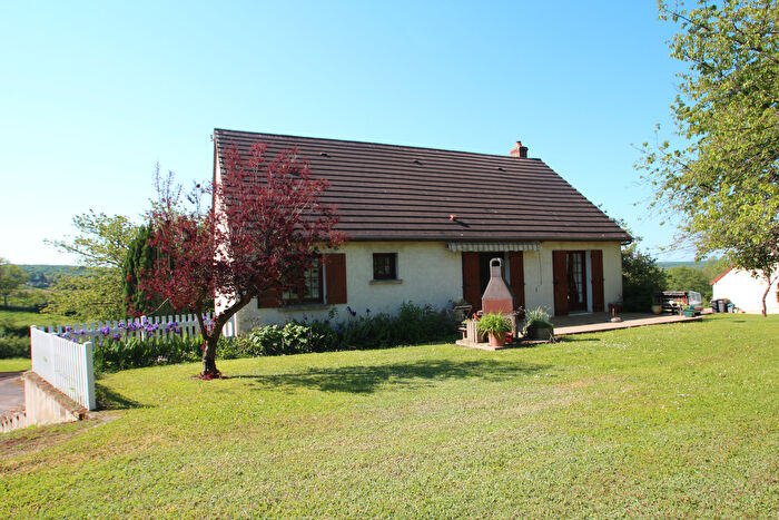 Maison à vendre - Saint-Ouen-sur-Loire - 4 pièces - 3 chambres