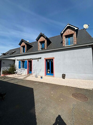 Maison à vendre - Martigné-Ferchaud - 8 pièces - 5 chambres