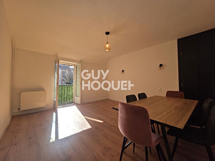 Appartement à louer - Rodez, Centre historique, Vieux-Rodez - 3 pièces