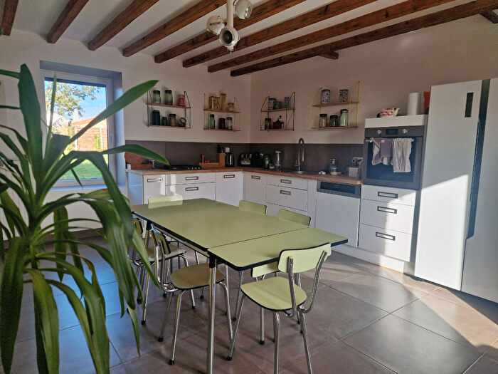 Maison à vendre - Saint-Étienne-de-Mer-Morte - 5 pièces - 3 chambres