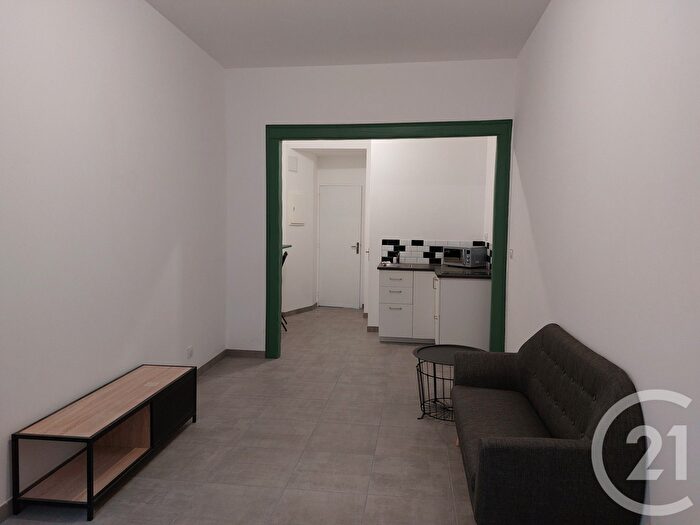 Fougères, Paron, Orières, Ecartelée, Bonabry - Appartement 1 pièce à louer