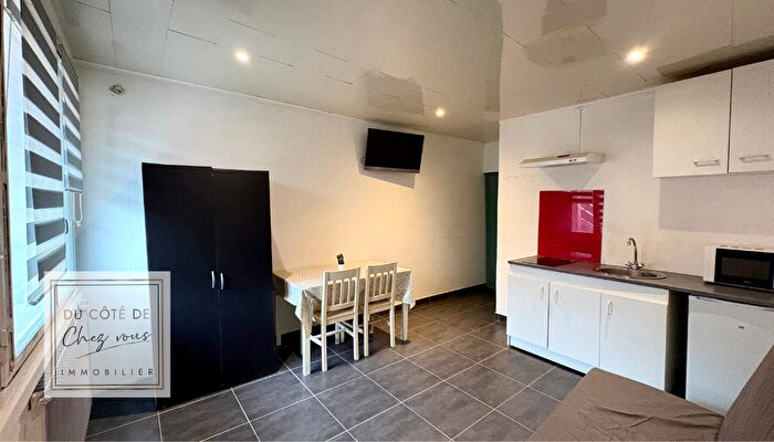 Appartement à vendre - Sainte-Savine - 1 pièce