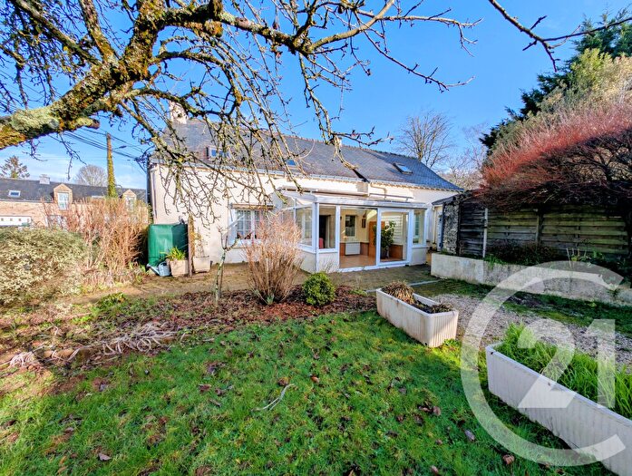 Maison à vendre - La Trinité-Surzur - 5 pièces - 3 chambres