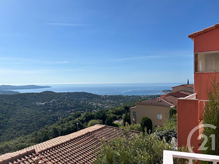 Appartement à vendre - Cavalaire-sur-Mer, Moulin, Collières, Eau Blanche - 2 pièces - 1 chambre