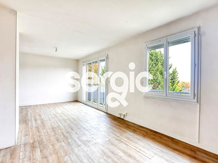 Appartement à vendre - Gisors - 4 pièces - 2 chambres