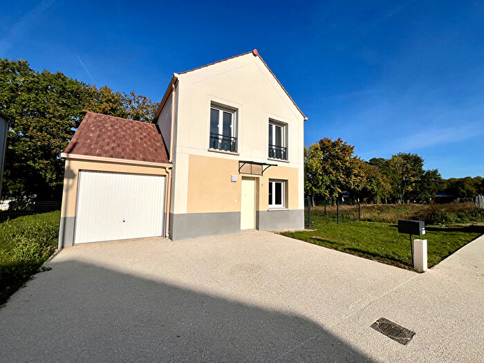 Maison à vendre - Ballancourt-sur-Essonne - 4 pièces - 3 chambres