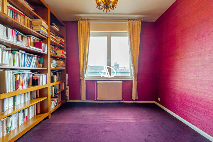 Appartement à vendre - Lille - 4 pièces - 3 chambres