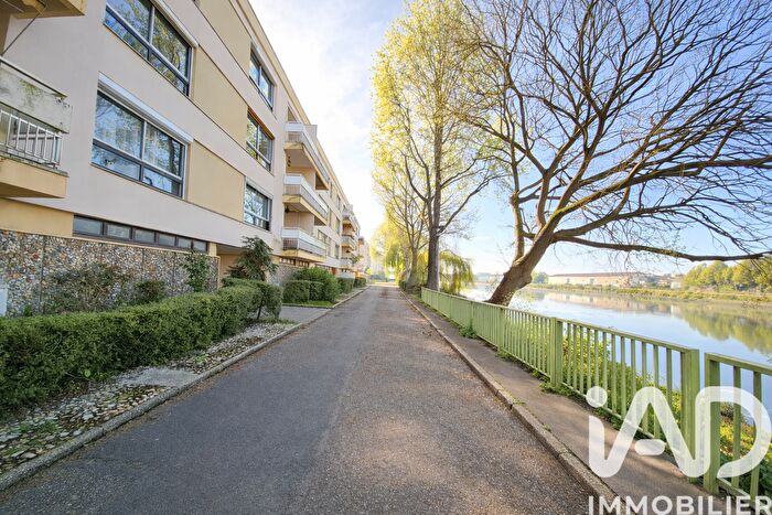 Appartement 4 pièces à vendre à Rouen, Centre-ville Rive gauche