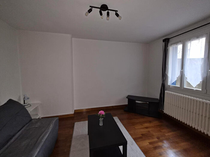 Appartement à louer - Grenoble, Gare - 1 pièce - 1 chambre