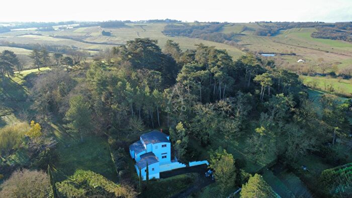 Maison à vendre - Rochefort-sur-Loire - 6 pièces - 3 chambres