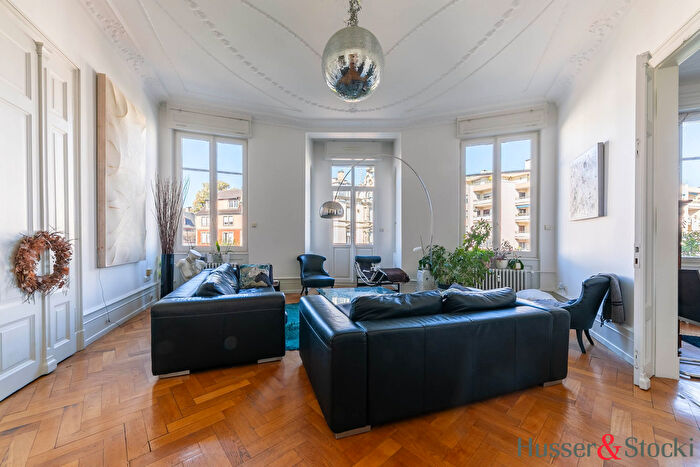 Strasbourg, Forêt Noire : Appartement 6 pièces à vendre