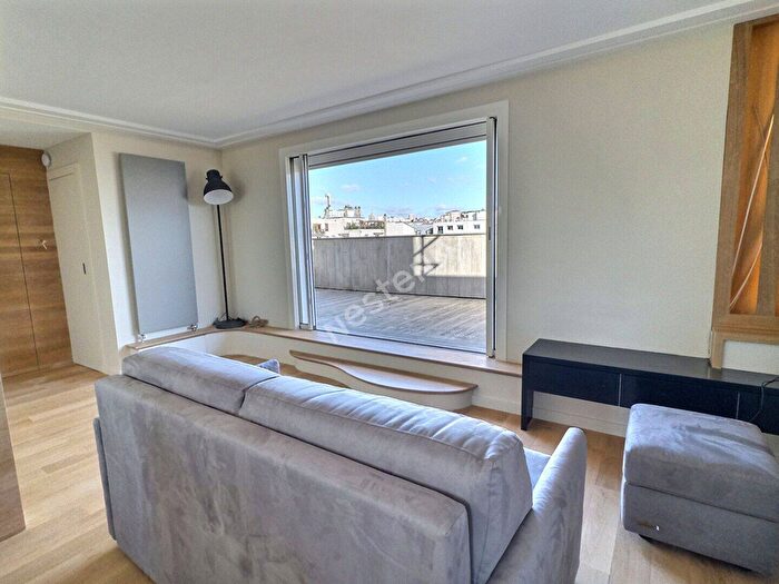 Léon-Blum Folie-Regnault, Paris 11ème arrondissement : Appartement 2 pièces à louer