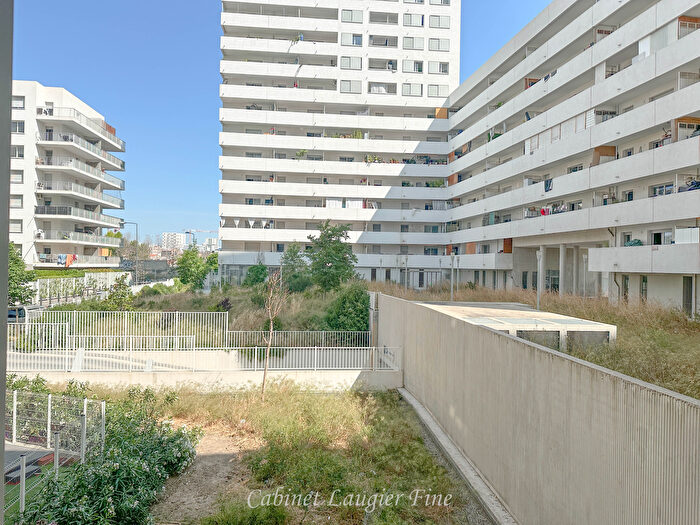 Appartement à vendre - Marseille e , Saint-Mauron - 2 pièces - 1 chambre