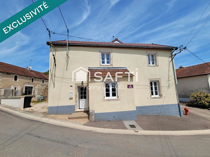 Maison 7 pièces à Fraignot-et-Vesvrotte, à vendre