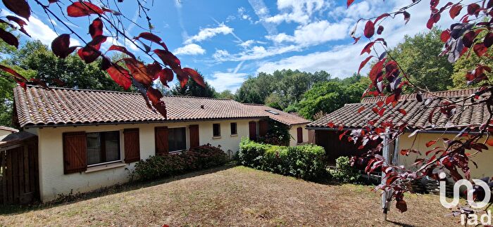 Maison à vendre - Issac - 7 pièces - 3 chambres