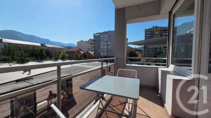 Annecy, Centre-ville, Vieille ville, Marquisats - Appartement 3 pièces à louer