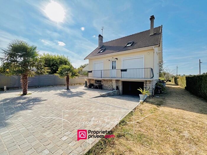 Maison 5 pièces à Fontenay-Trésigny, à vendre