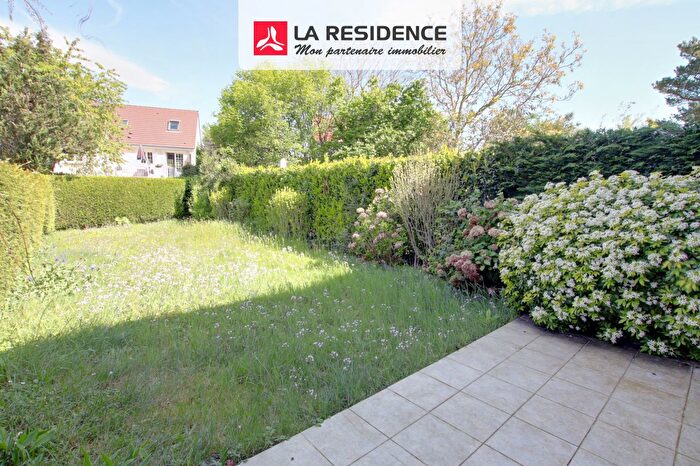 Maison 5 pièces à vendre - Le Mesnil-Saint-Denis