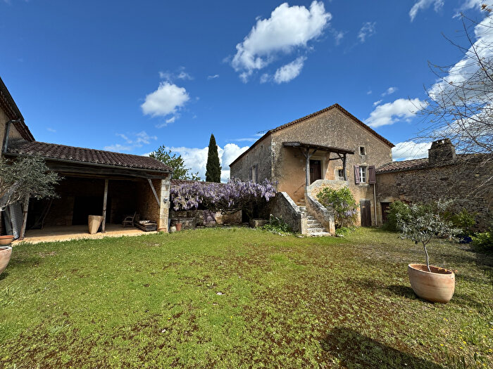 Maison à vendre - Fumel - 5 pièces - 3 chambres