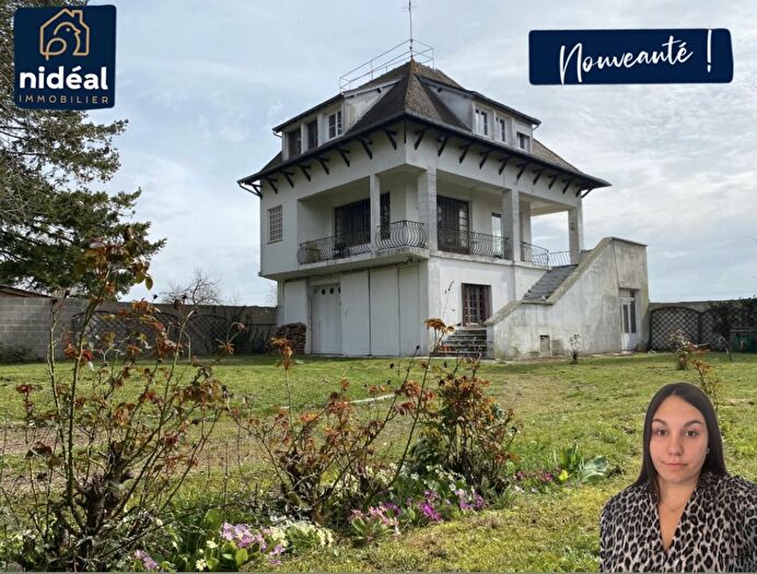 Maison à vendre - La Couture-Boussey - 5 pièces - 4 chambres