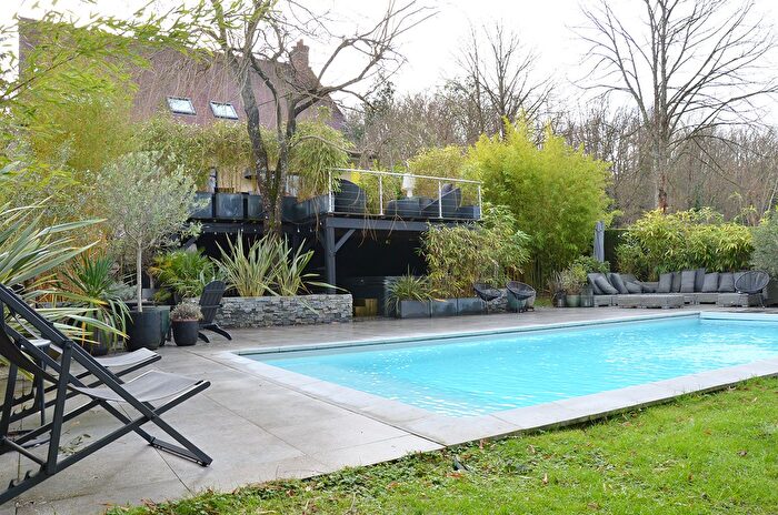 Maison à vendre - Dampierre-en-Yvelines - 6 pièces - 4 chambres