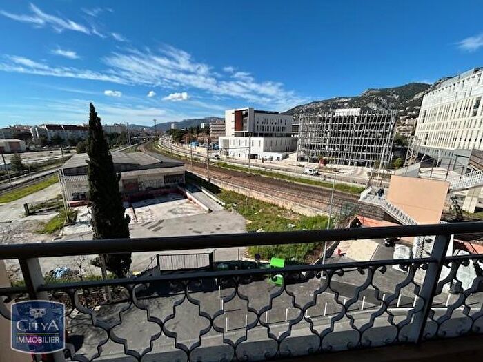 Appartement à vendre - Toulon, Champs-de-Mars - 3 pièces - 2 chambres