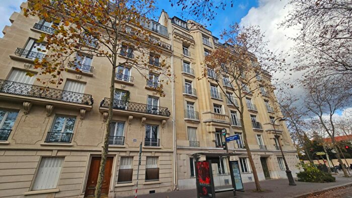 Appartement à vendre - Paris e , Porte de Saint-Cloud, Auteuil-Sud - 3 pièces