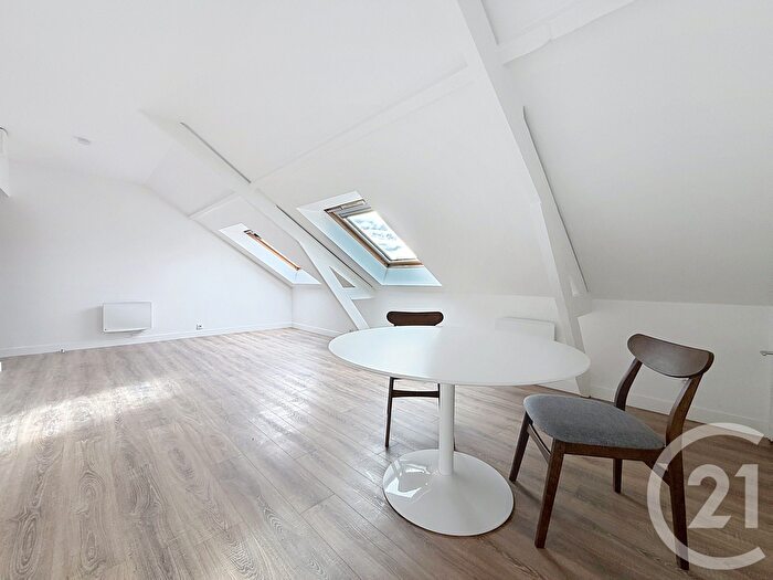 Appartement à louer - Boulogne-Billancourt, Menus, Jean Baptiste Clément - 2 pièces - 1 chambre