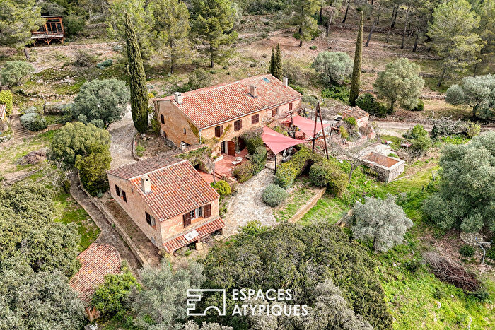 Maison à vendre - Bandol - 9 pièces - 5 chambres