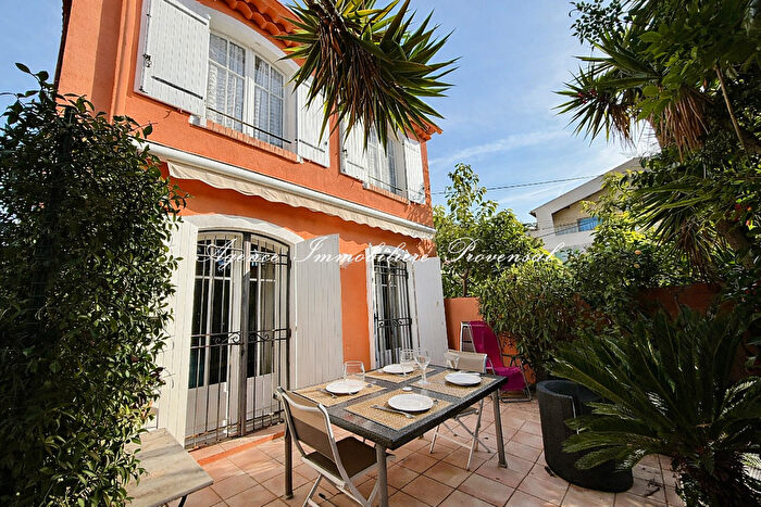Maison à vendre - Sainte-Maxime, Sémaphore, Nartelle - 6 pièces - 4 chambres