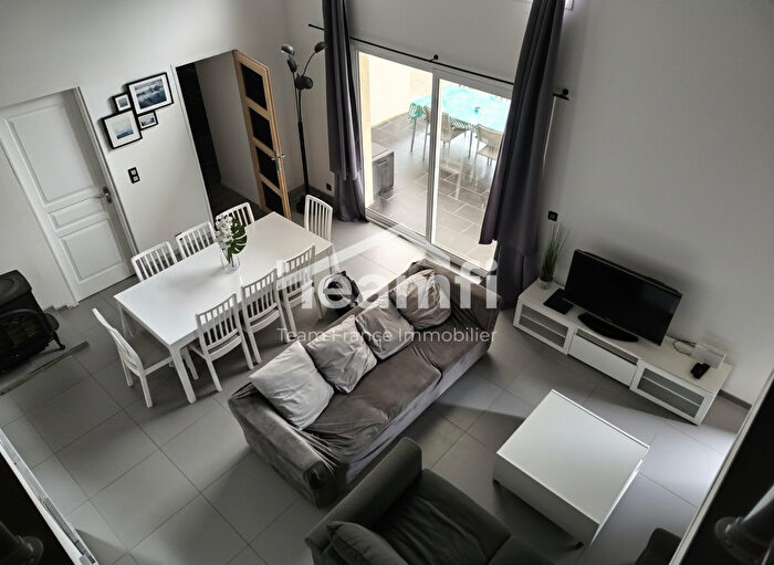 Maison 9 pièces à vendre - Beaumont-lès-Randan