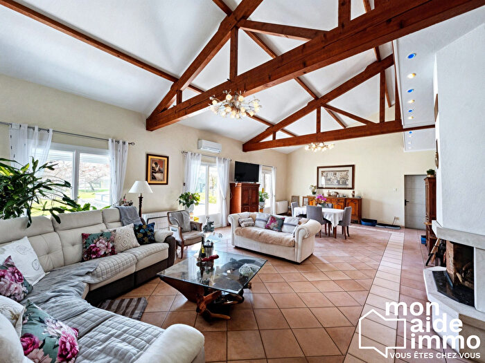 Maison 6 pièces à vendre à Coutras