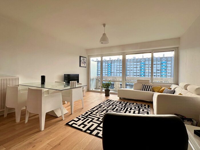 Quartiers Ouest, Bourg l'Evesque - Appartement 3 pièces à vendre