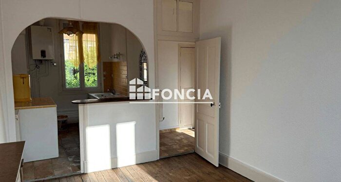 Centre-Historique, Romans-sur-Isère : Appartement 3 pièces à louer