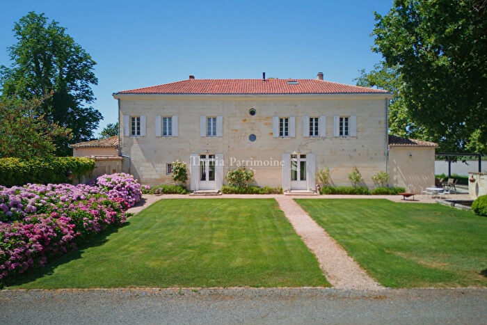 Libourne, Max Linder, Hôpital : Maison 17 pièces à vendre