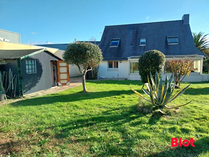 Maison à vendre - Quiberon, Port Haliguen, Aérodrome, Conguel, Kermovan, Saint-Julien - 6 pièces - 4 chambres