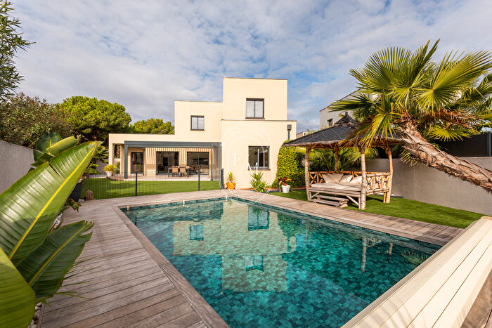 Maison à vendre - Agde, Le Grau dAgde - 5 pièces - 4 chambres