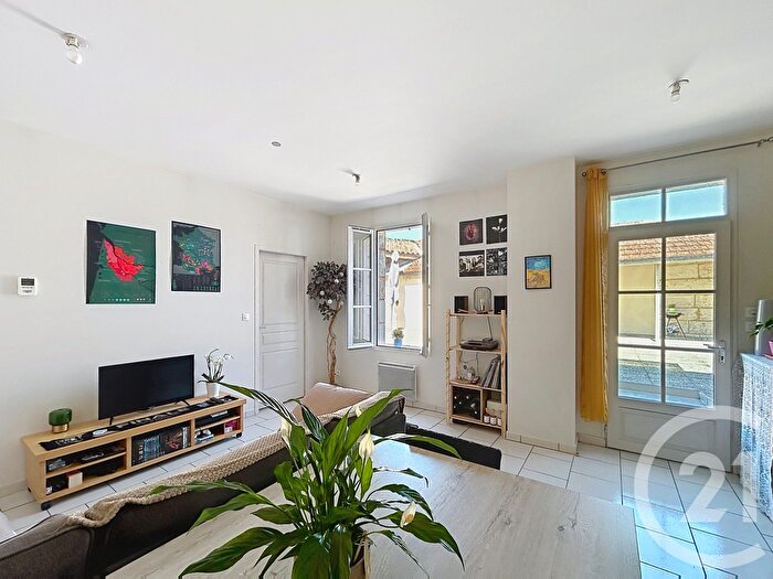 Angoulême, Saint-Ausone, Saint-Martin - Appartement 2 pièces à louer