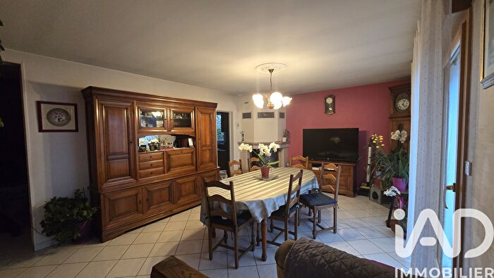 Maison à vendre - Châteaubourg - 7 pièces - 4 chambres
