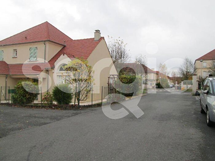 Tillet et Est, Bussy-Saint-Georges - Appartement 2 pièces à louer