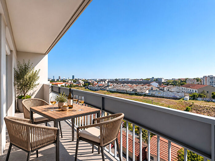 Lyon 8ème, Etats Unis : Appartement 4 pièces à vendre