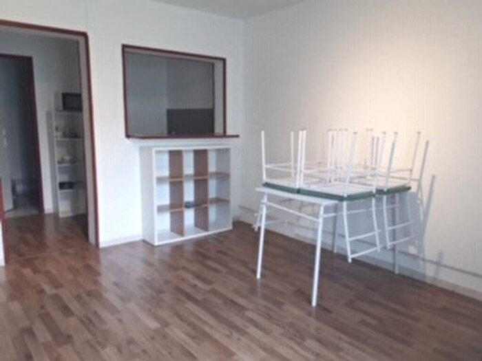 Appartement à louer - Le Lycée, Talence - 1 pièce - 1 chambre