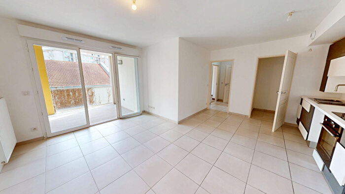 Appartement 3 pièces à louer - Grenoble, Eaux-Claires, Mistral
