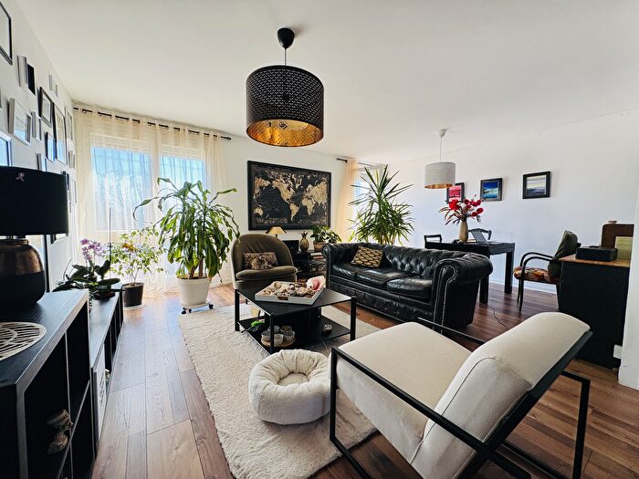 Appartement à vendre - Châteauroux, Le Lac, Saint-Jean - 4 pièces - 3 chambres