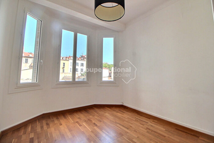 Appartement 1 pièce à Cannes, Prado, République, à vendre
