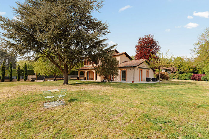 Maison à vendre - Montanay - 6 pièces - 4 chambres