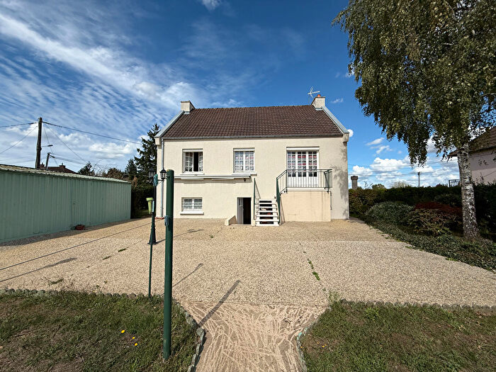 Maison à vendre - Sablé-sur-Sarthe, Général Leclerc, Route de Brûlon, Gastines - 3 pièces - 2 chambres